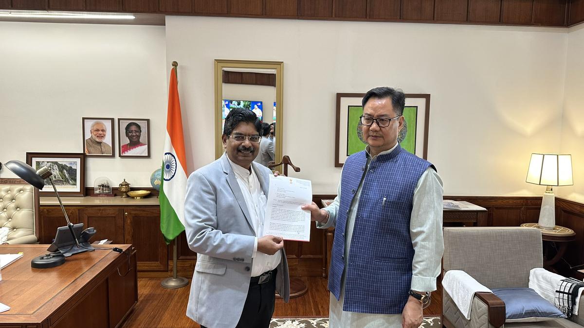 Kerala nuns arrest: DMK MP Wilson writes to Amit Shah, Kiren Rijiju ...