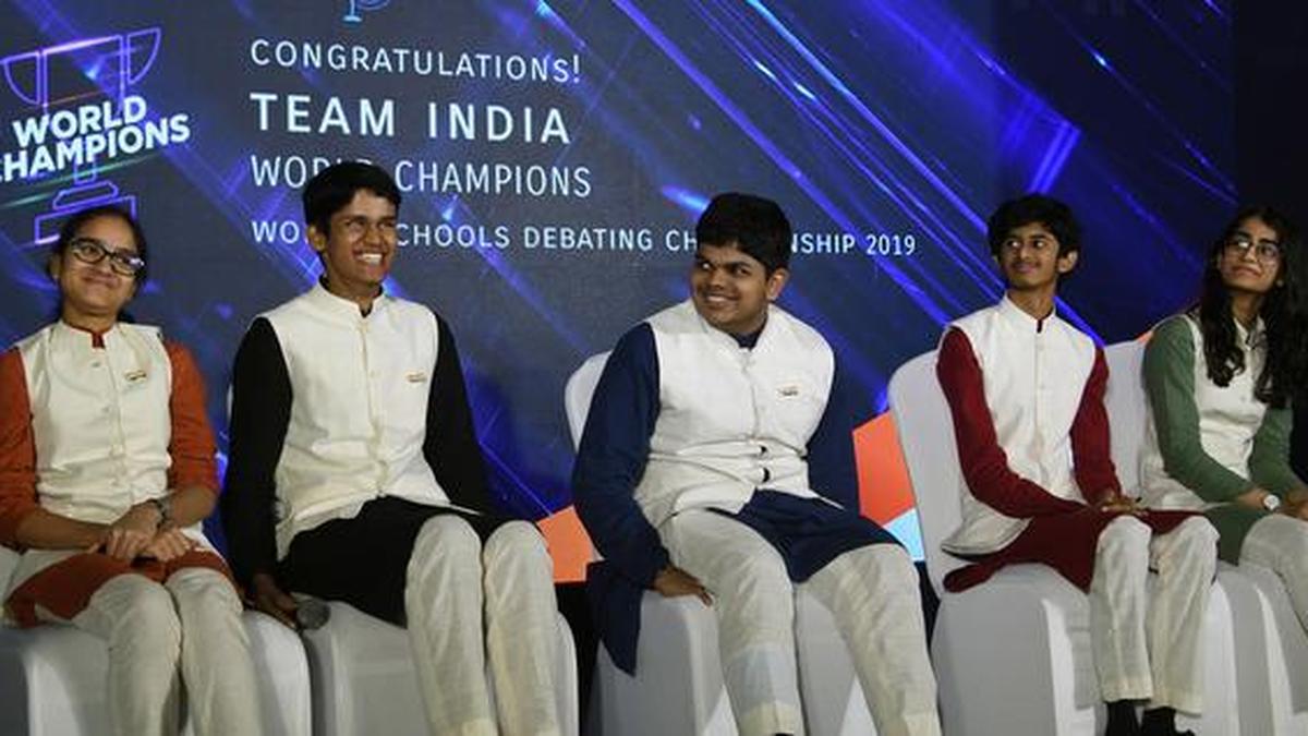 Indian students win World Debating Championship - The Hindu