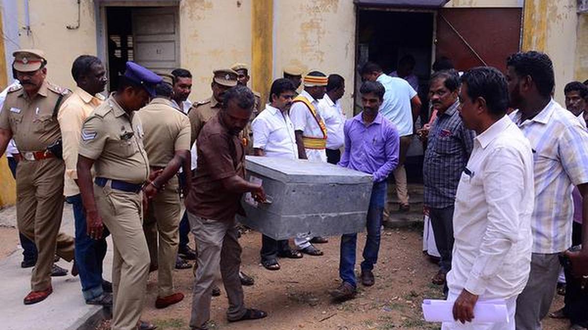 SC halts declaration of Radhapuram result - The Hindu