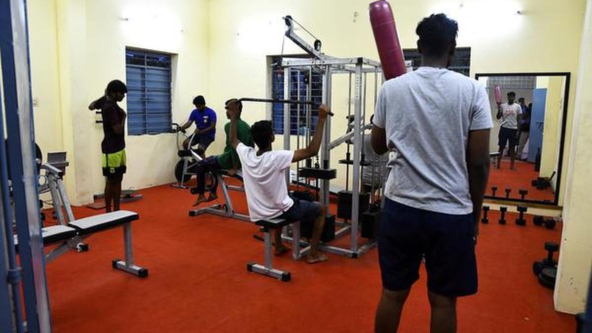 Lockdown curbs weighing heavily on bodybuilders, gym owners - The Hindu