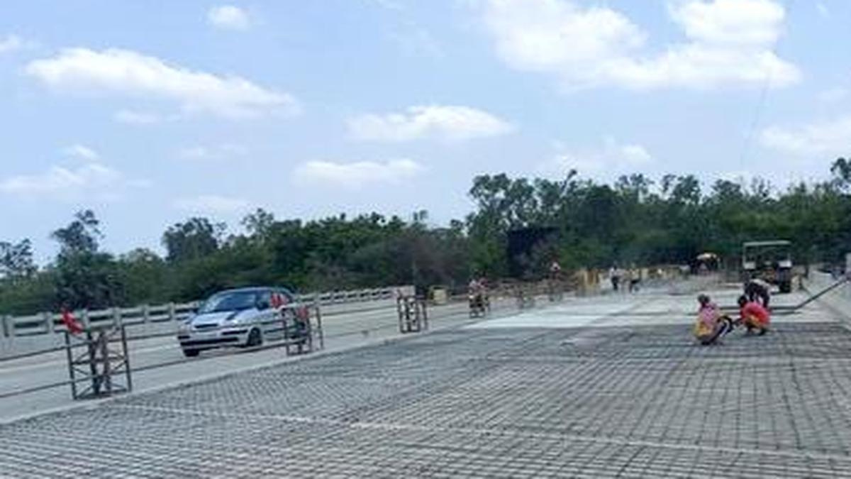 Work on Thirumudivakkam bridge nearing completion - The Hindu