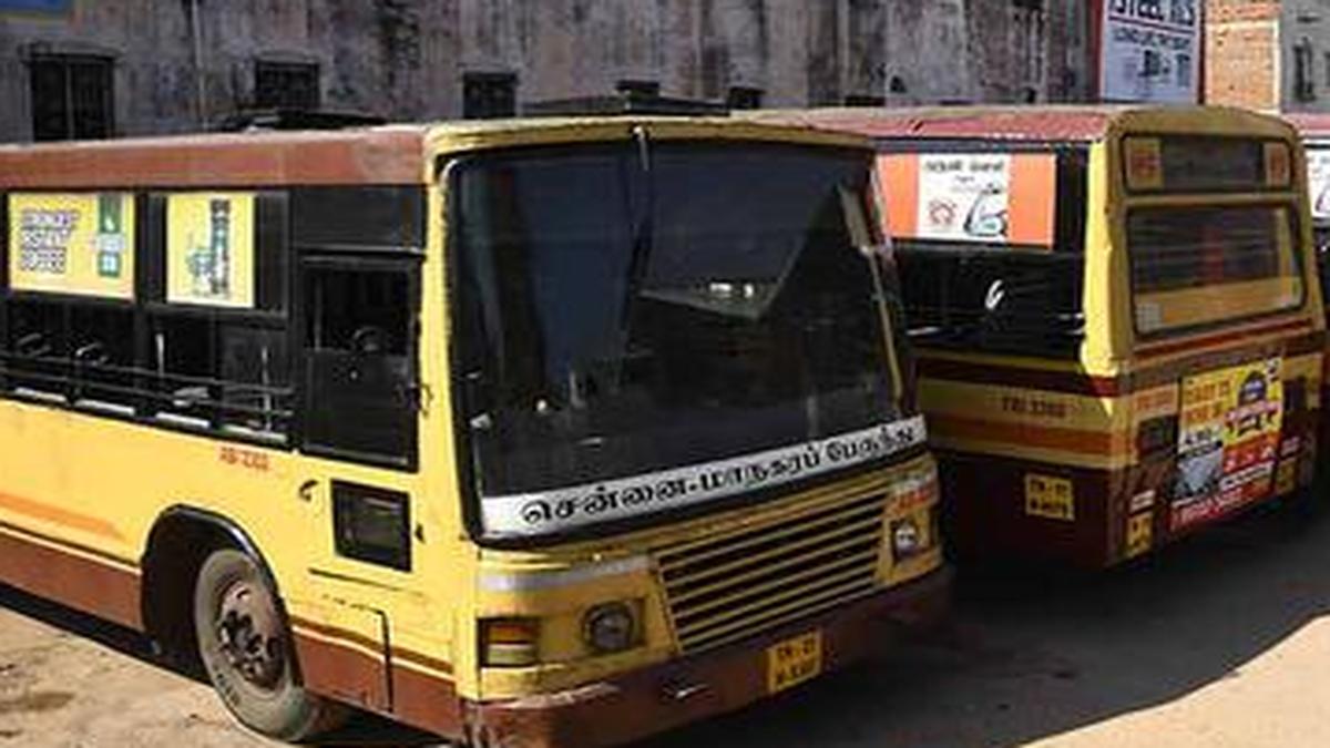 Residents of Pallikaranai demand more bus services - The Hindu