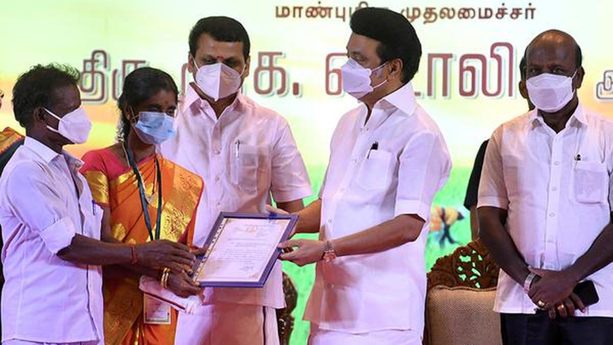 Stalin urges farmers to use power judiciously - The Hindu