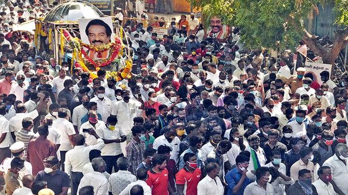 Vasanthakumar laid to rest in home town - The Hindu