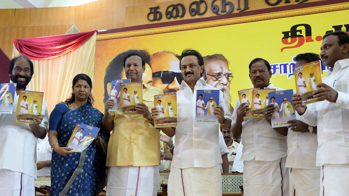 DMK releases election manifesto with focus on State’s rights - The Hindu
