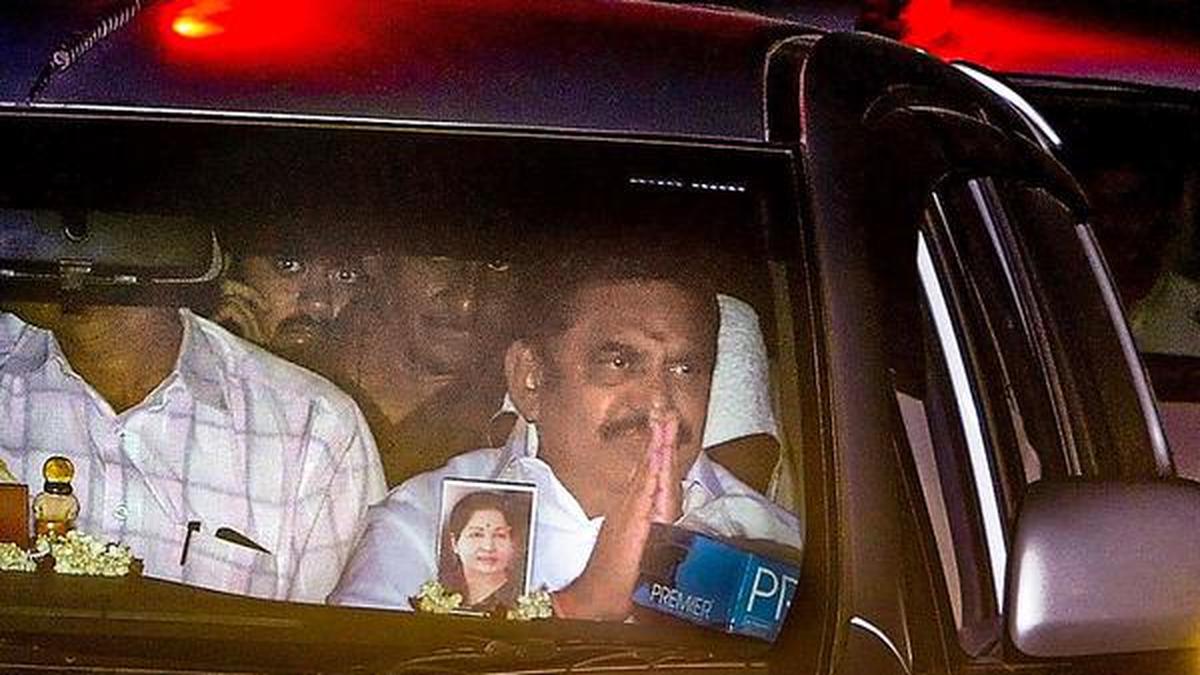 After swearing-in, CM, most MLAs return to Koovathur resort - The Hindu