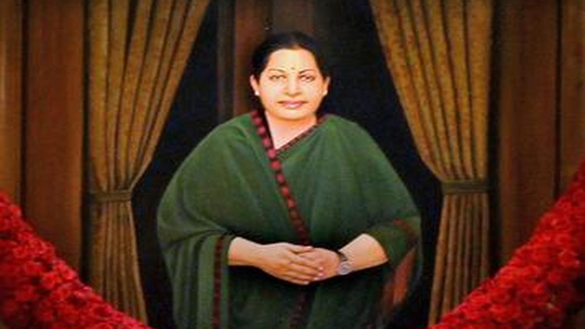 Jayalalithaa’s portrait unveiled in Assembly - The Hindu