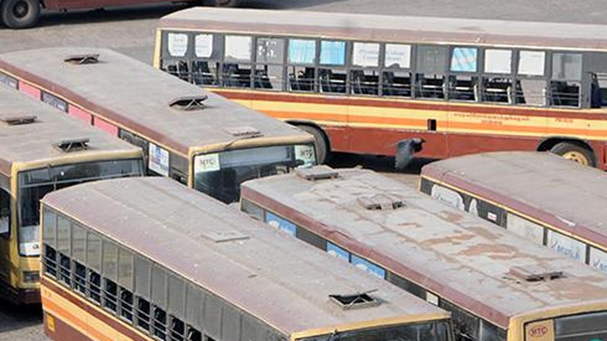 STCs to get 2,000 buses in 6 months - The Hindu