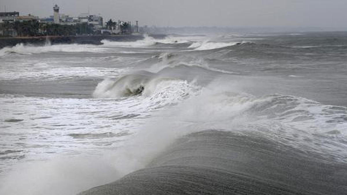 Puducherry, Cuddalore gear up to deal with Cyclone Nivar - The Hindu