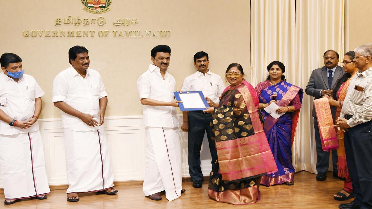 Stalin launches new schemes in Registration Department - The Hindu