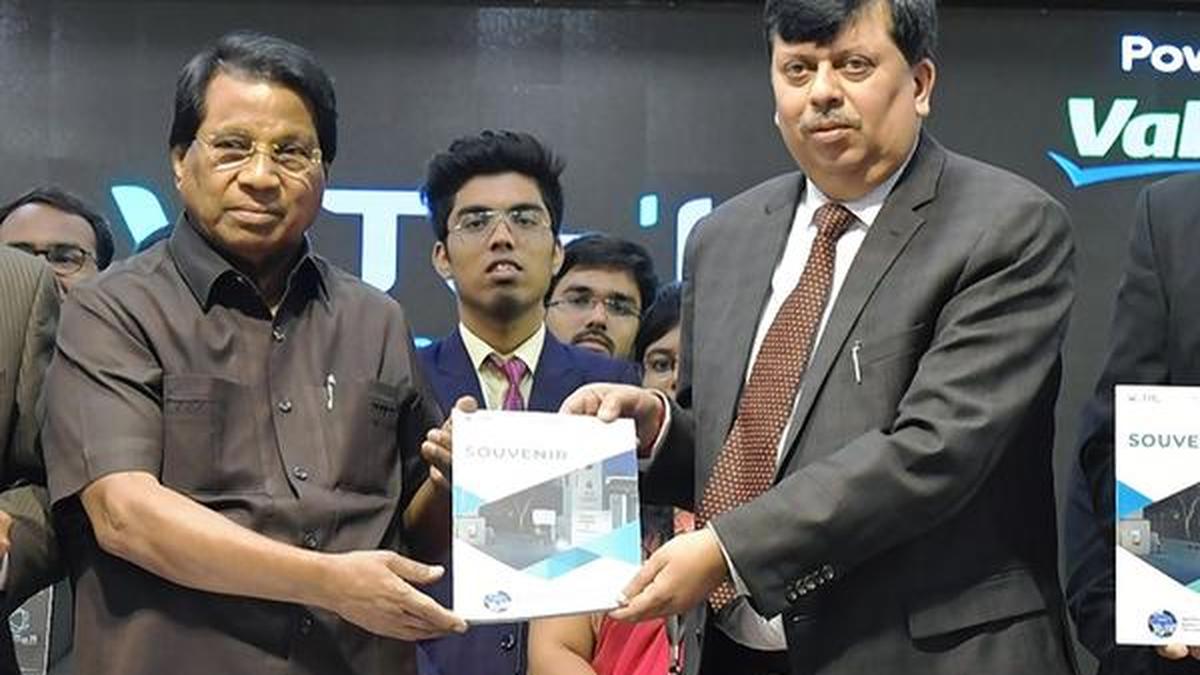 VIT’s techno summit off to a colourful start - The Hindu