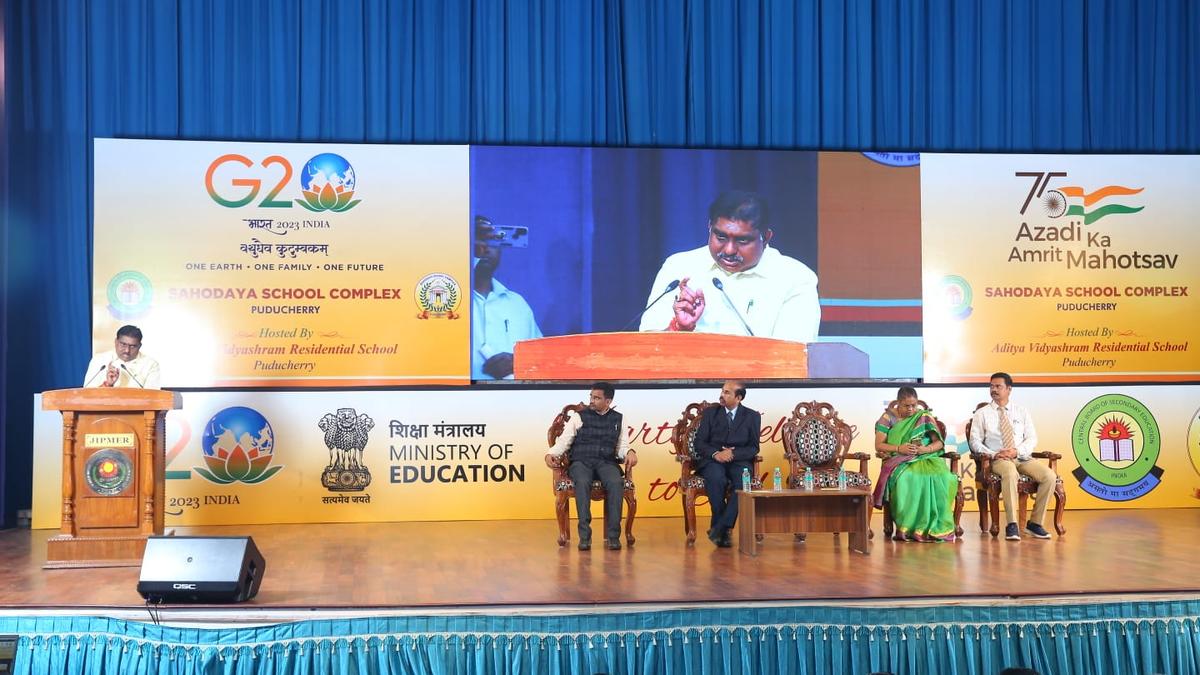 CBSE hosts press conference in Puducherry - The Hindu