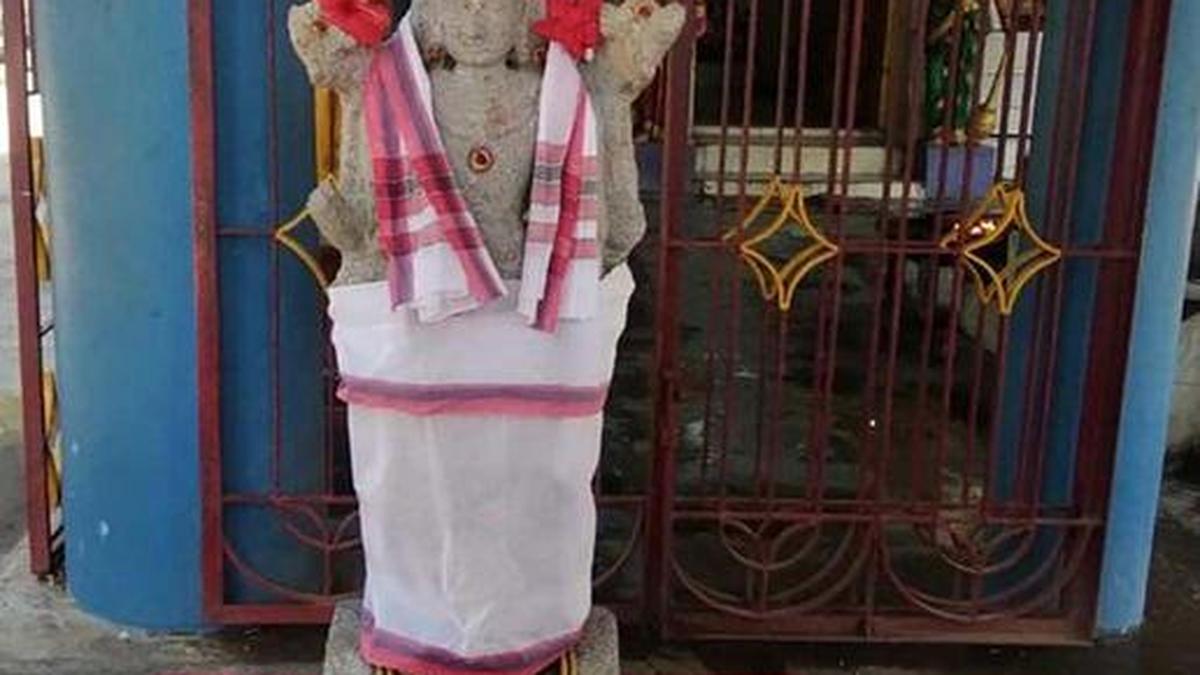 Stone idol of Vishnu unearthed while desilting pond near Marakkanam ...