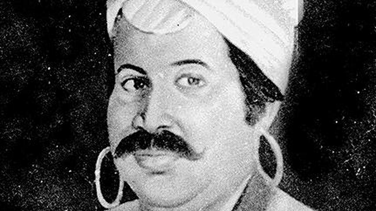 Ananda Ranga Pillai’s diaries in plain Tamil - The Hindu