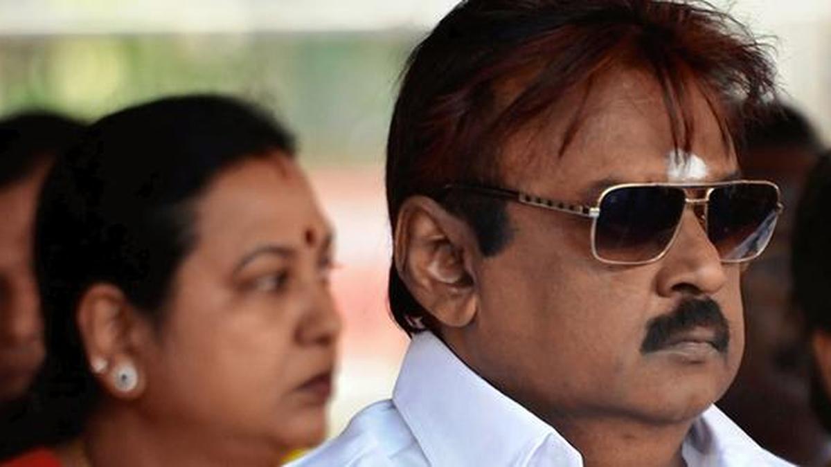 AIADMK sticks to its offer of 4 seats to DMDK - The Hindu