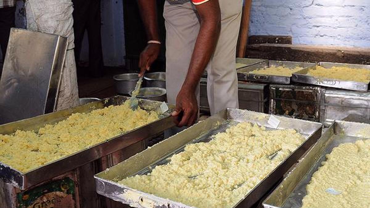 Srivilliputtur ‘palkova’ set to get GI tag - The Hindu