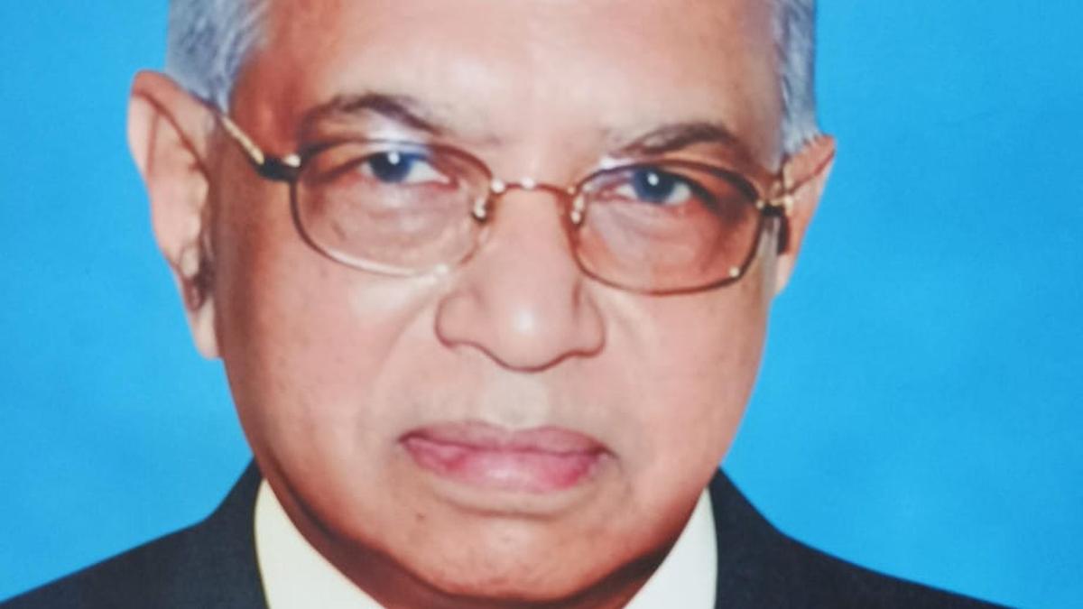 Retired bureaucrat B.S. Raghavan dies - The Hindu