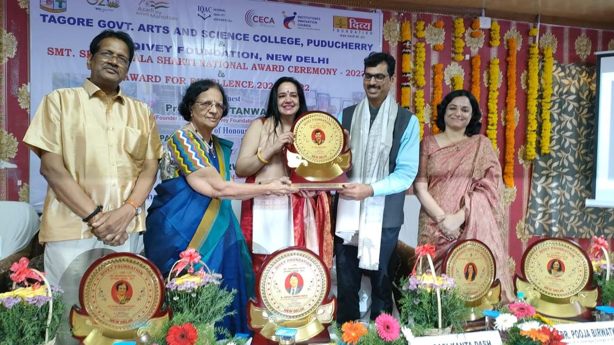 Padma awardee Nalini Parthasarathy and 2 others get Shakuntala Shakti ...