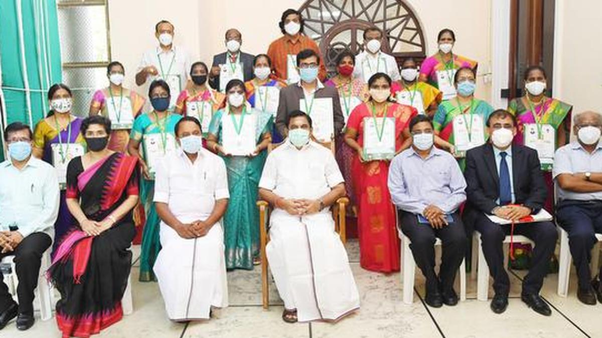 Tamil Nadu Chief Minister presents Dr. Radhakrishnan Awards to best ...