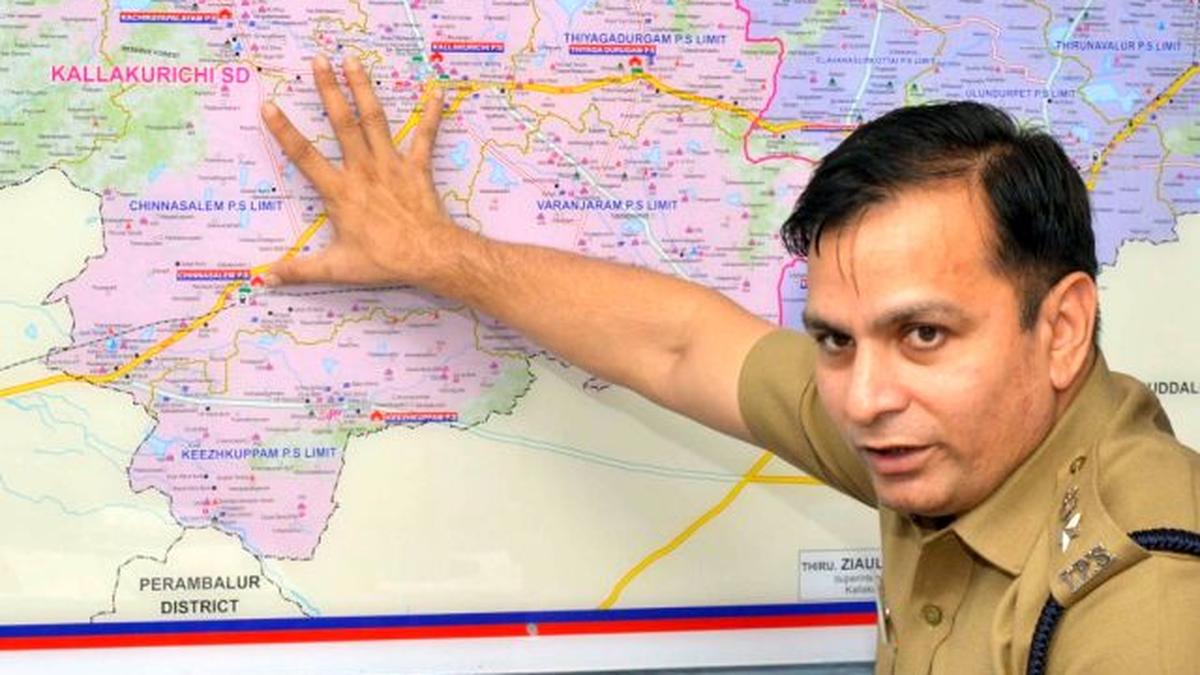 Kallakurichi police introduce dedicated beat system in 562 villages ...