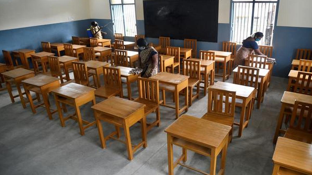Back to online lessons for students of Classes 1 to 8 in Tamil Nadu ...