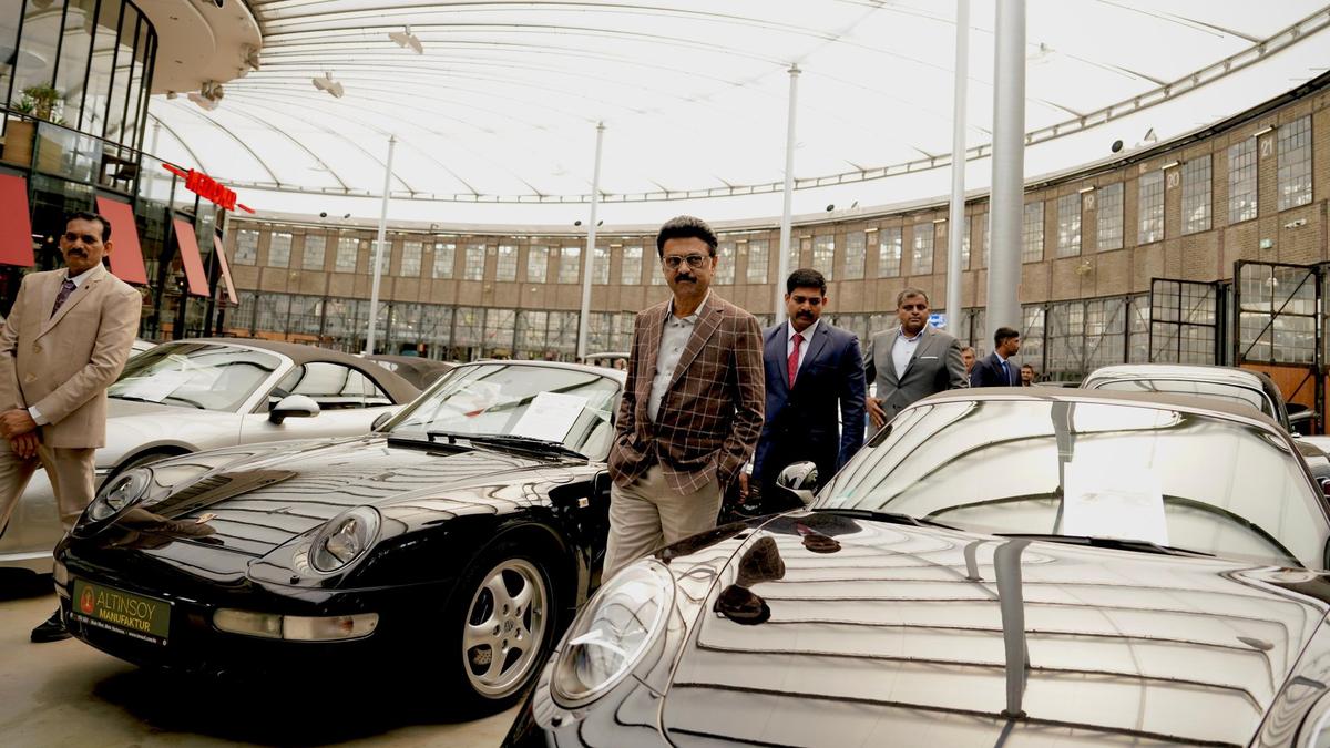 Stalin visits vintage car centre in Germany - The Hindu