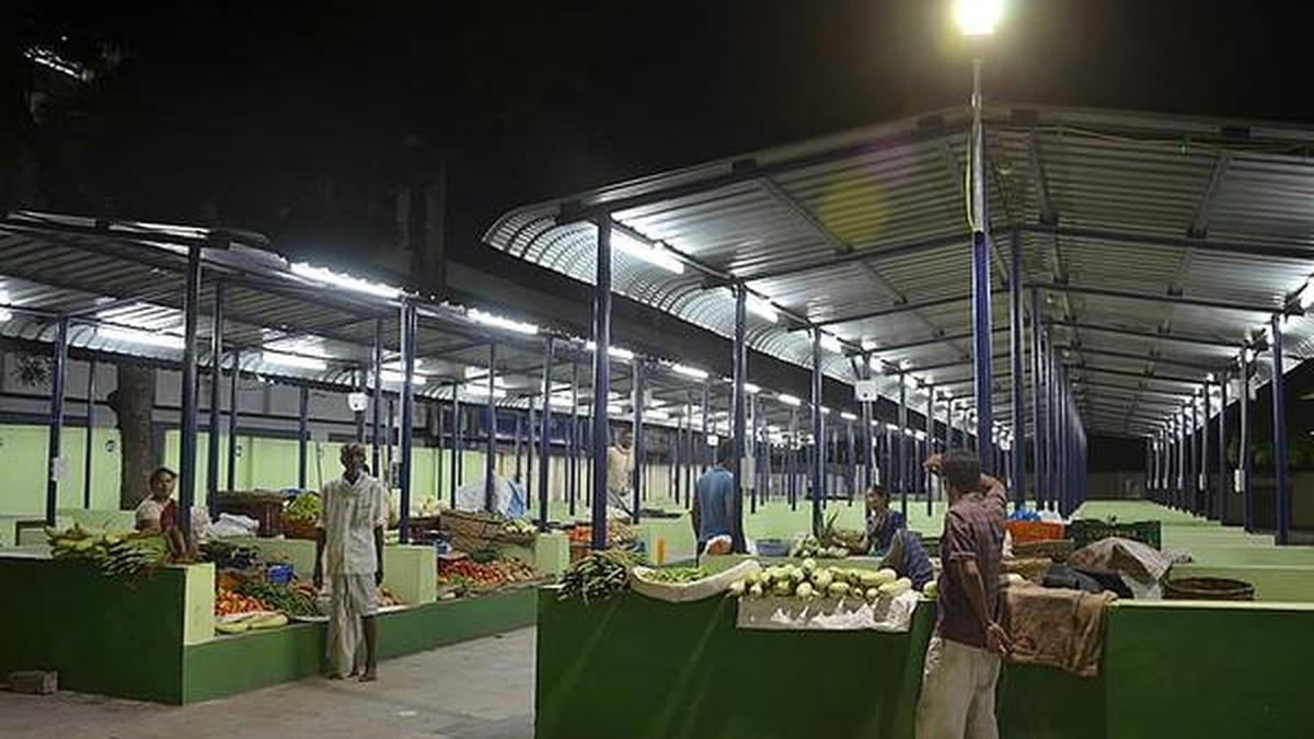 Rythu Bazar continues to look untouched - The Hindu