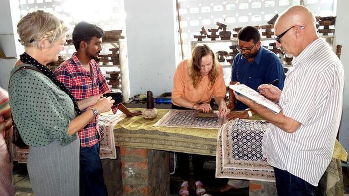 Tracing the India-Dutch art journey - The Hindu