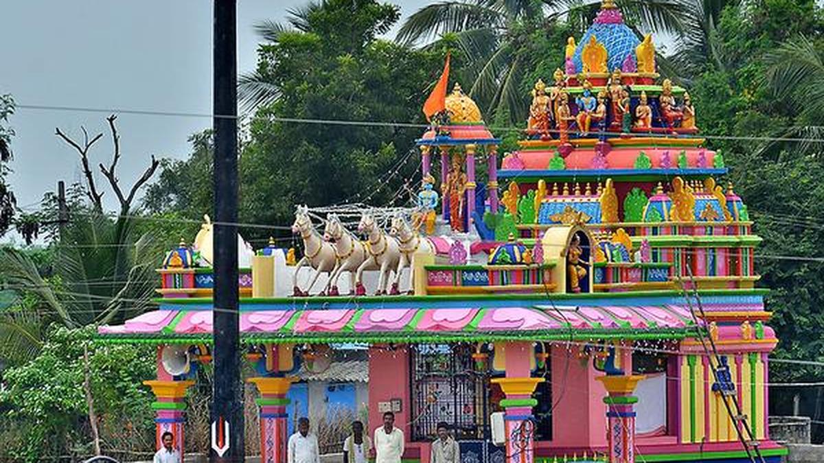 A tribe that venerates Pandavas - The Hindu