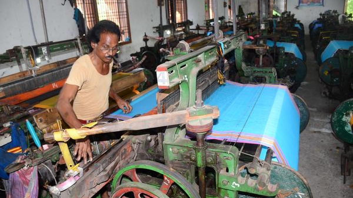 Geo-tagging of Sircilla powerlooms - The Hindu