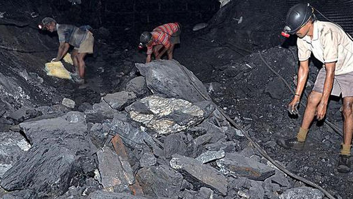 SCCL achieves coal production target - The Hindu