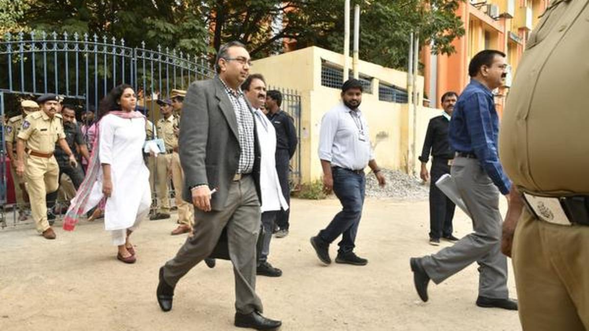 Disha case: forensic experts from AIIMS conduct second autopsy on ...