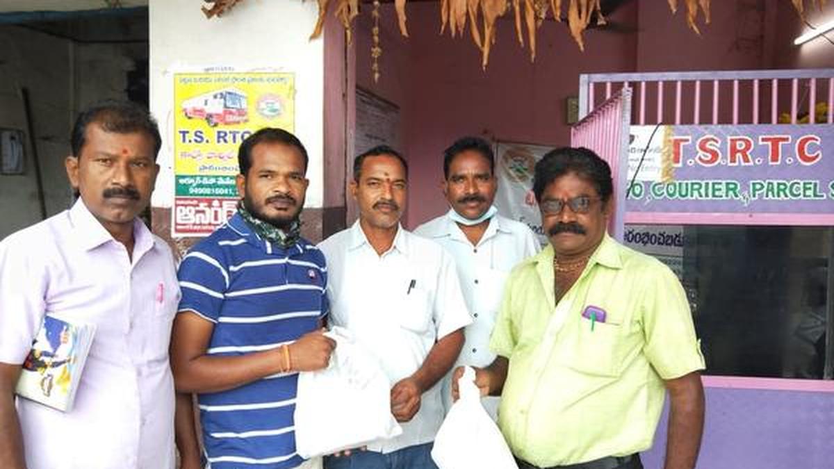 Original Ankapur chicken now at your doorstep! - The Hindu