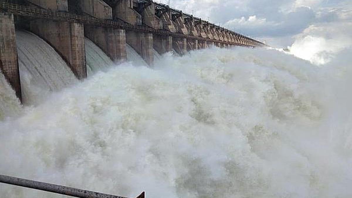 Water released from 39 gates of SRSP - The Hindu