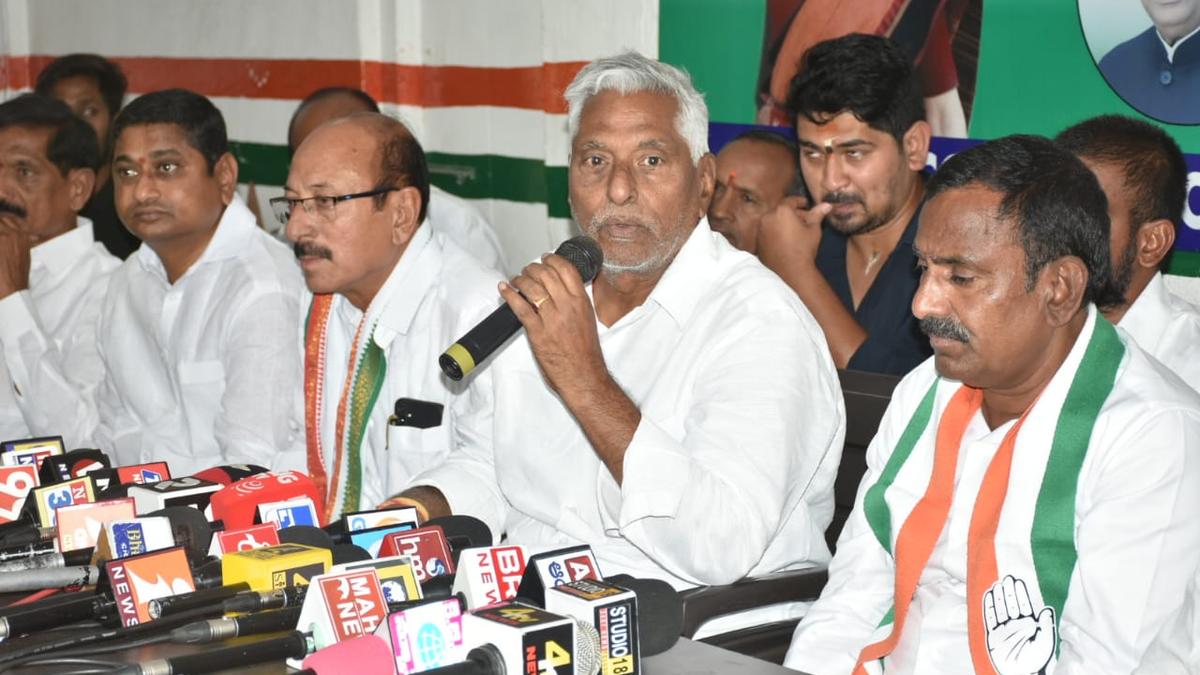 Nizamabad Congress MP candidate Jeevan Reddy promises revival of sugar ...