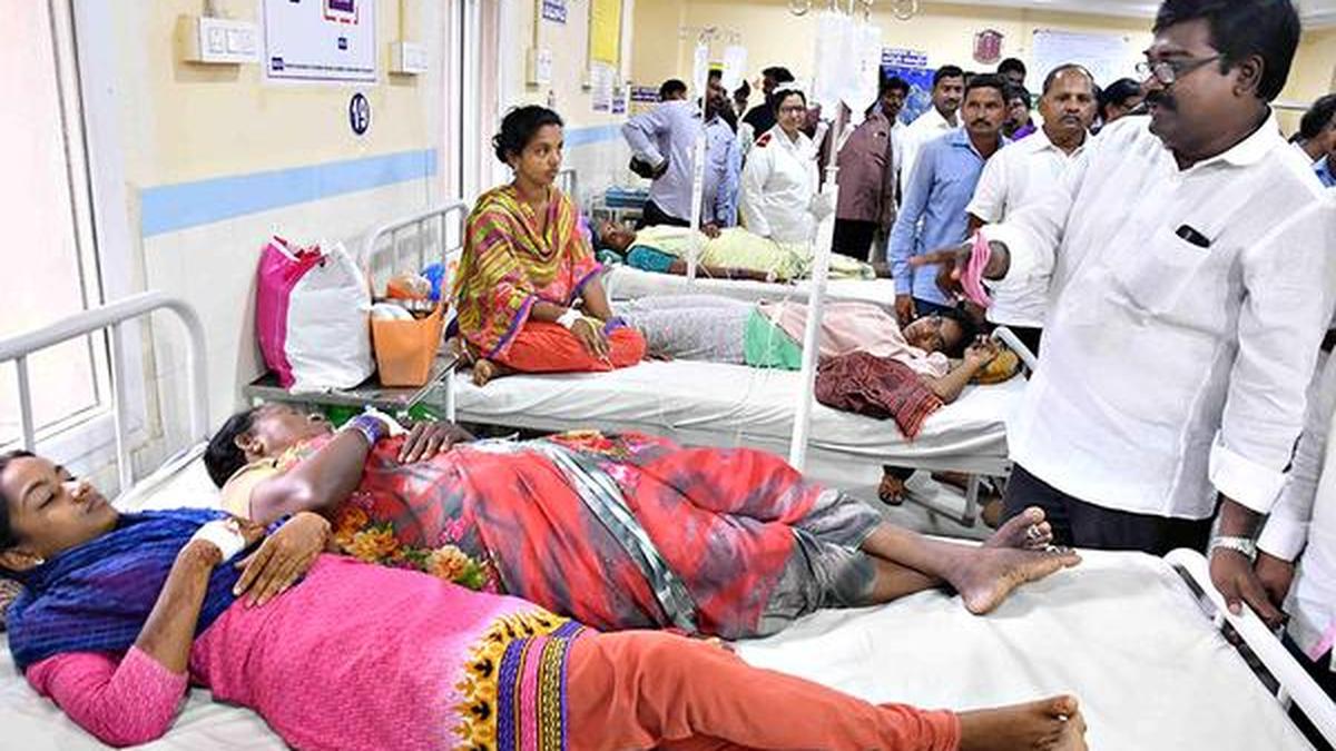 Khammam MLA inspects district headquarters hospital - The Hindu