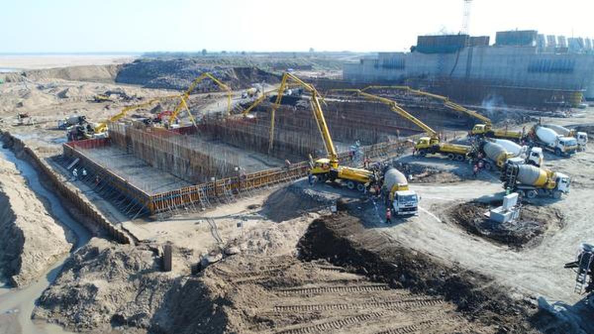 Record cement concrete work at Kaleshwaram - The Hindu