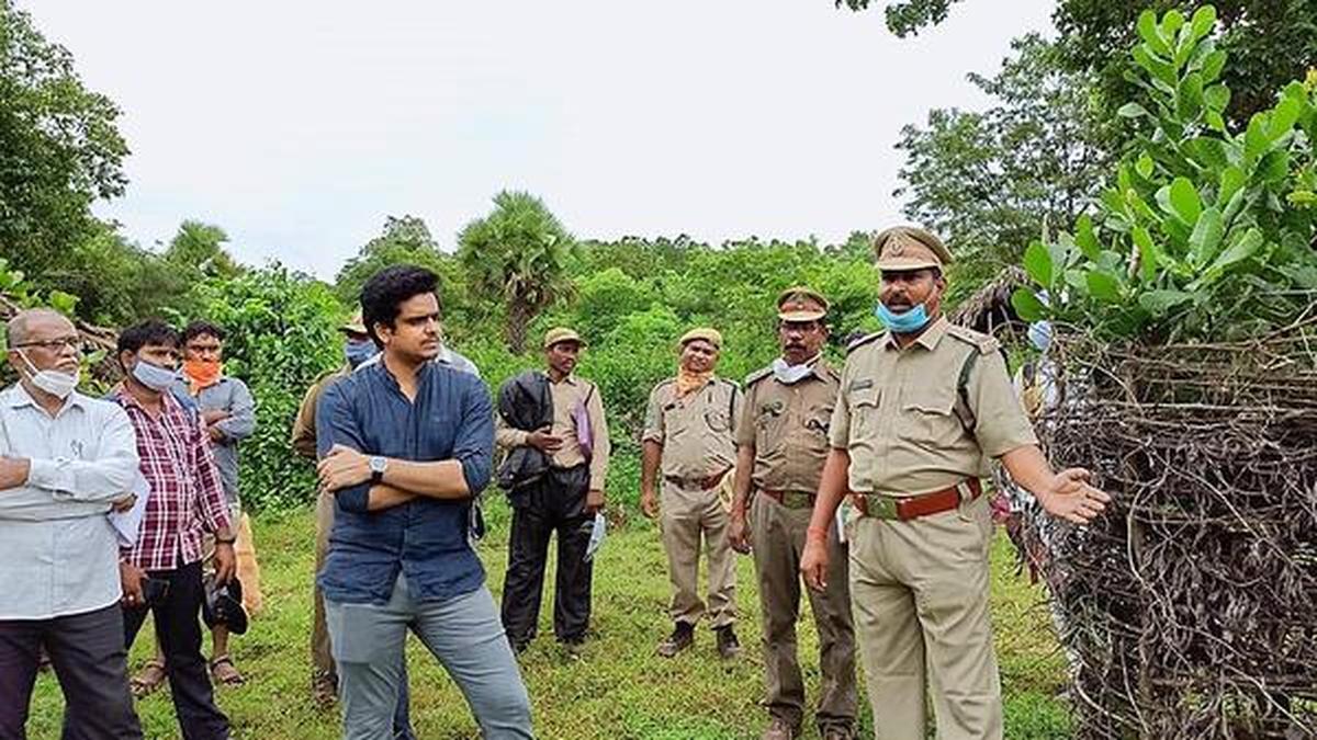 ITDA PO, forest staff inspect land to be distributed in Telangana - The ...