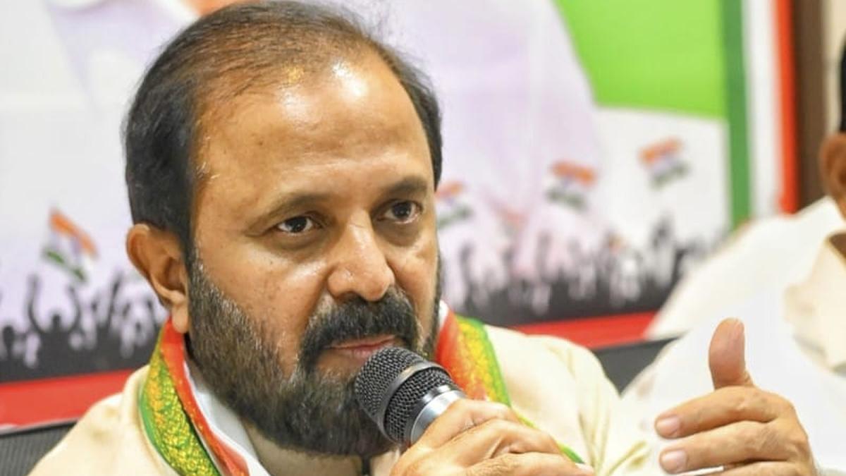 Find my farmhouse, Madhu Yaskhi asks KTR - The Hindu