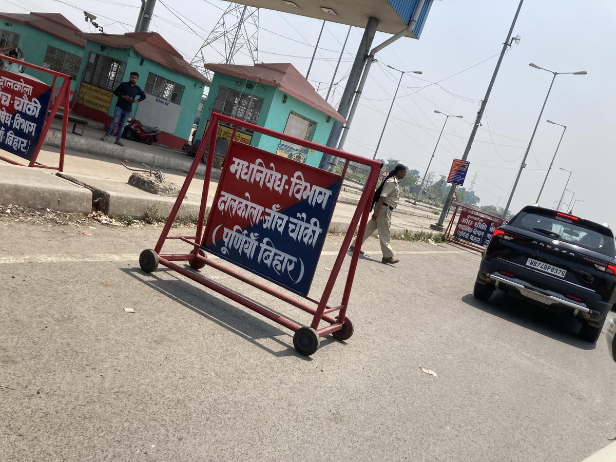 Dalkhola, a Bangla oasis for boozers in dry Bihar - The Hindu