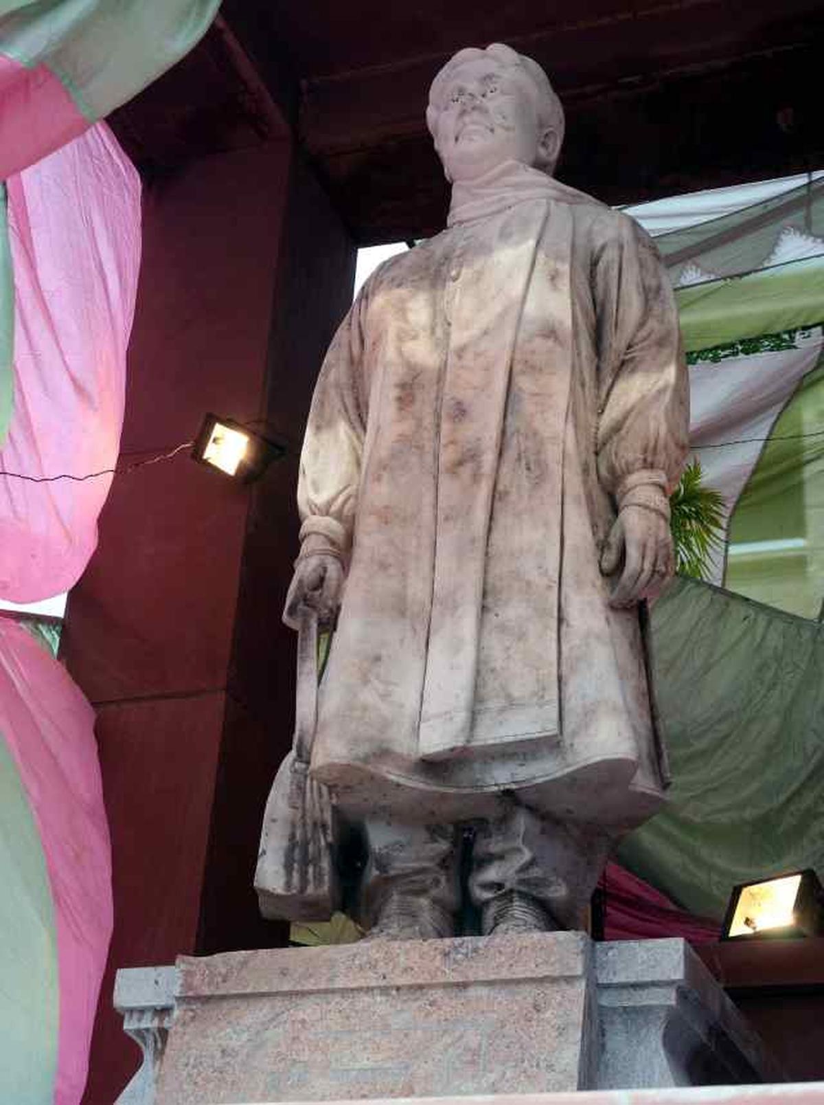 Mayawati justifies construction of her statues in UP, tells SC they ...