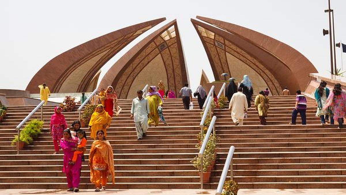 In Pakistan, it’s middle class rising - The Hindu