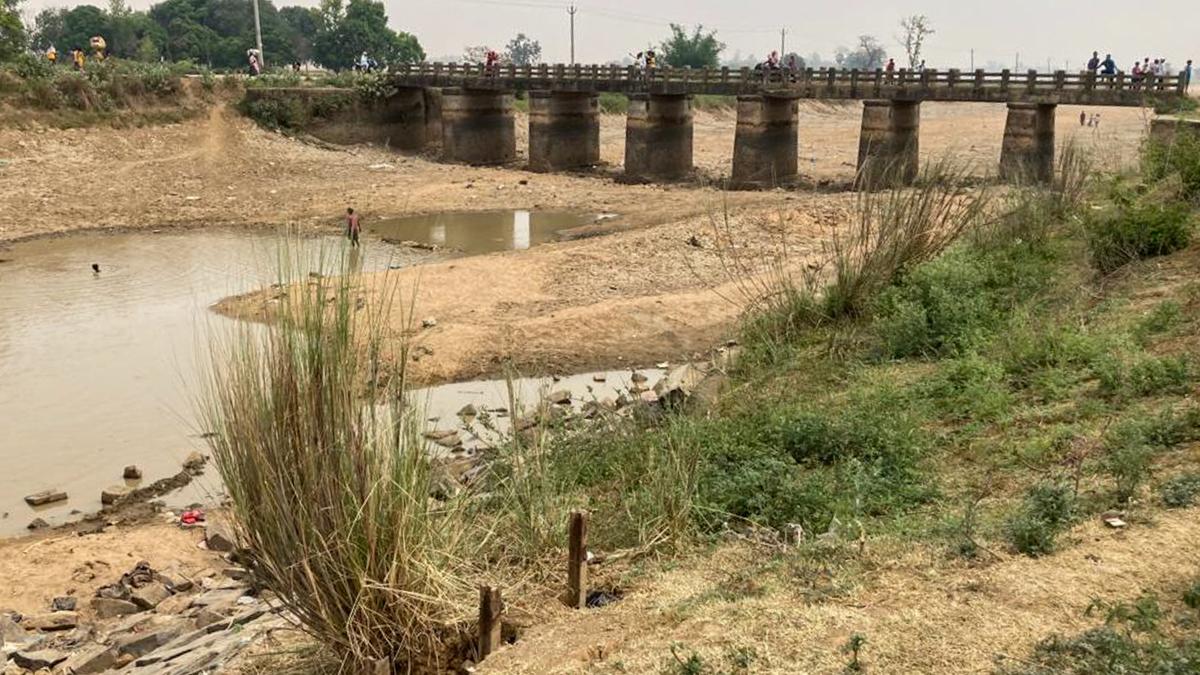 How a 60-ft iron bridge was stolen in Bihar - The Hindu