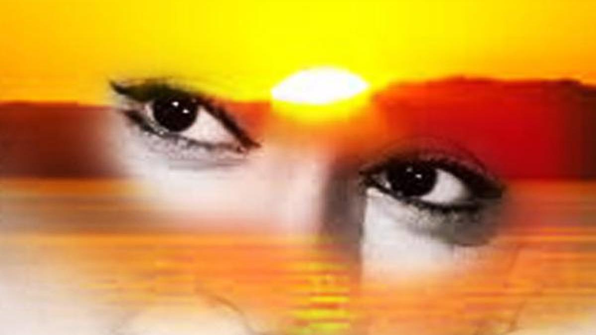 Unbinding the bindi, and giving it a new spot - The Hindu