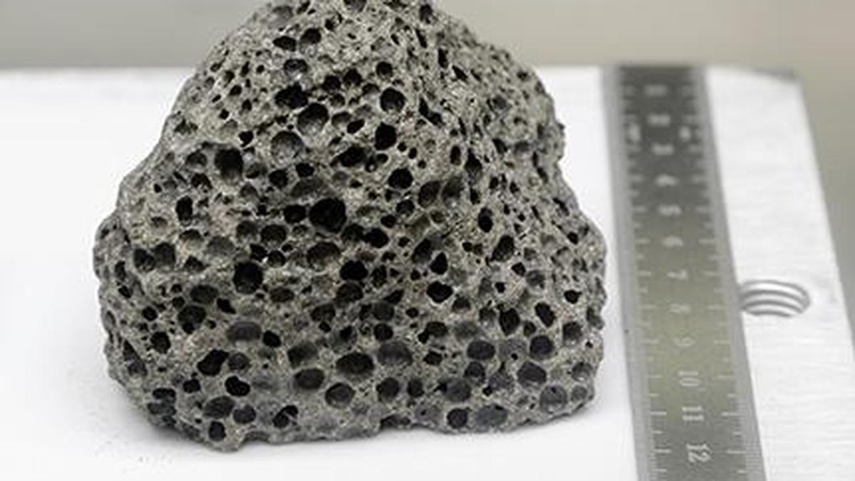 NASA to open sealed moon rock samples - The Hindu