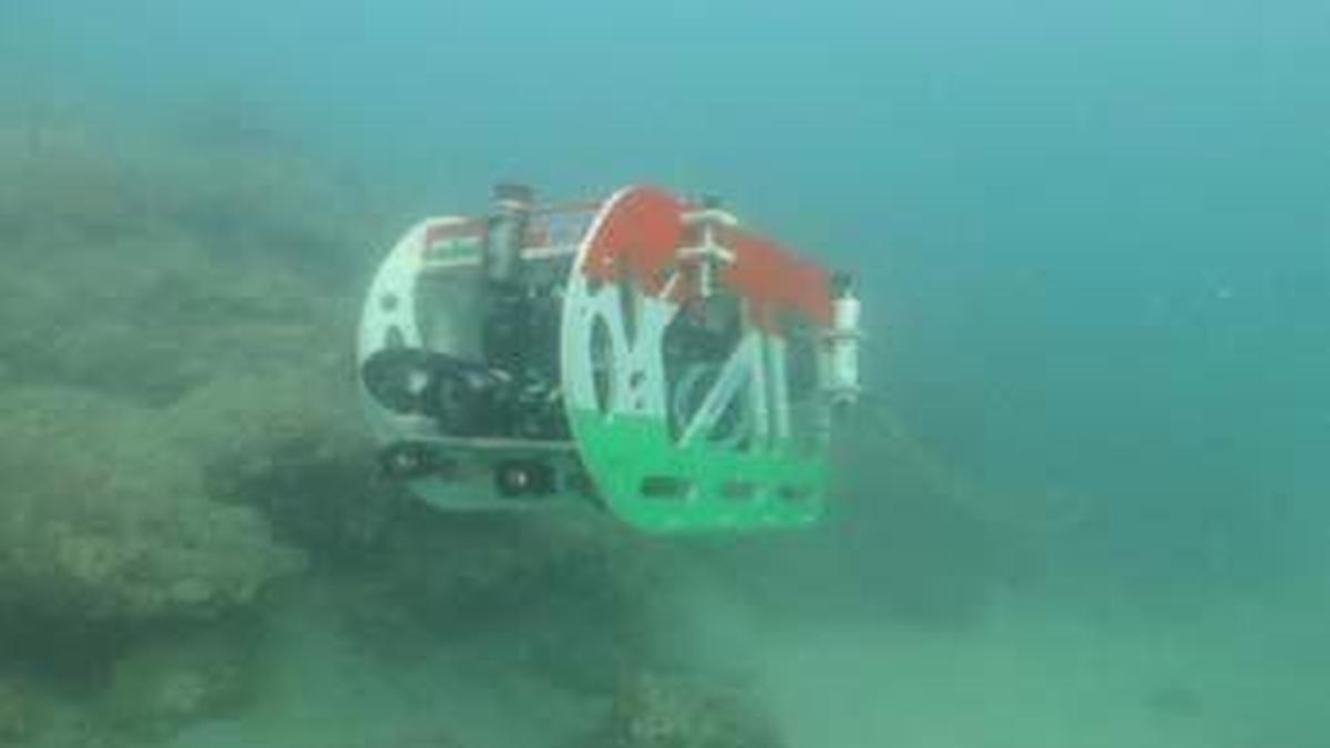 Indian ROV monitors the health of coral reefs - The Hindu