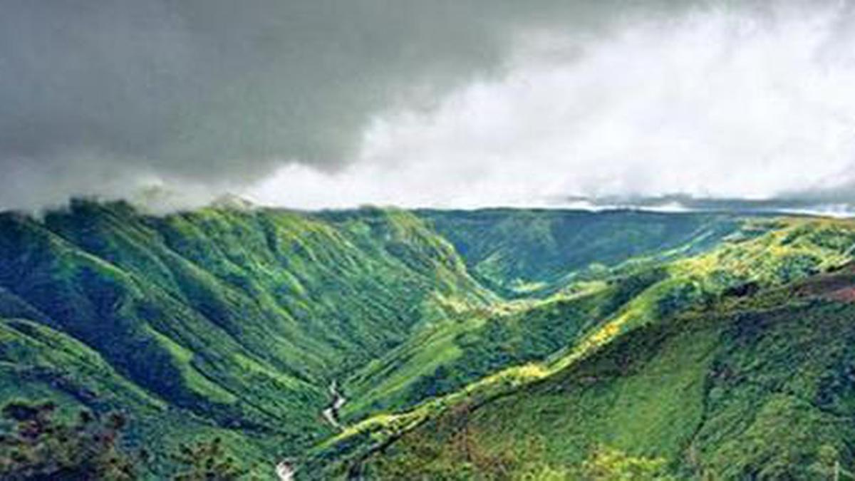 Wettest place on Earth sees decreasing trend in rainfall - The Hindu