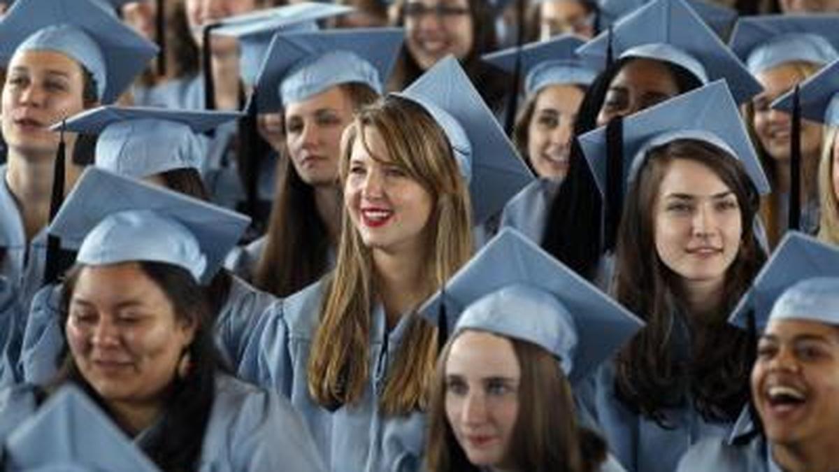 Facebook returns to its campus roots, launches new college-only ...