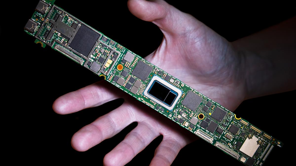 Intel unveils new 11th Gen chipsets, a new brand logo - The Hindu