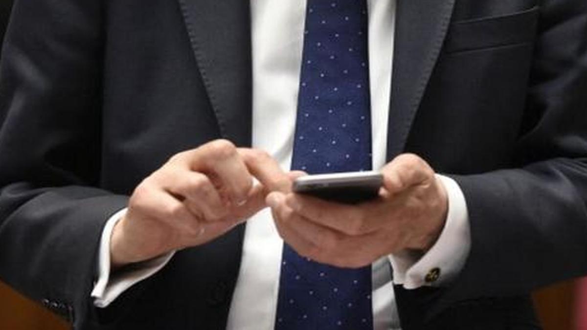 Android creator unveils new Essential phone, home assistant device ...